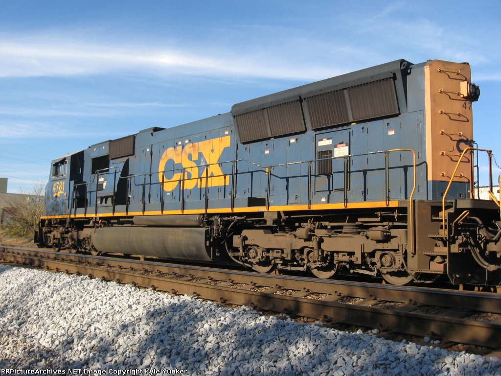 CSX 4781
